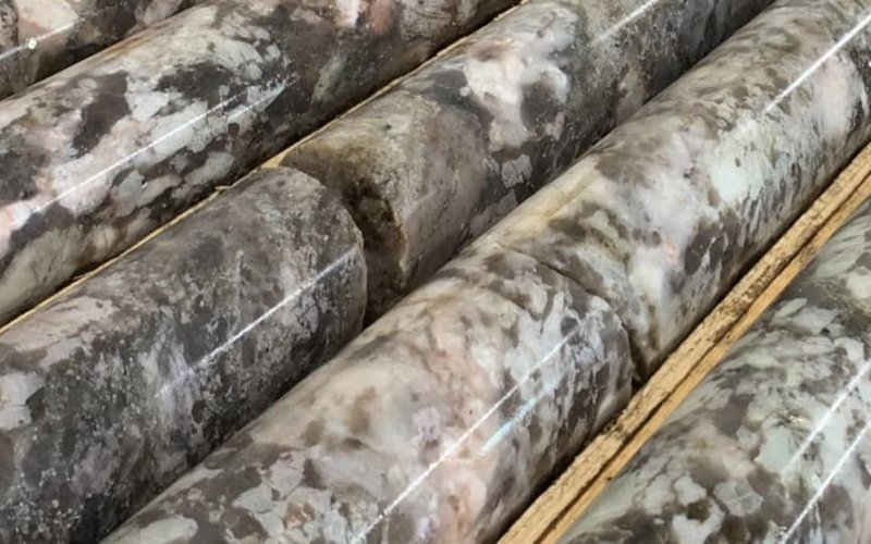 Critical Resources intersects multiple spodumene zones at Mavis Lake ...